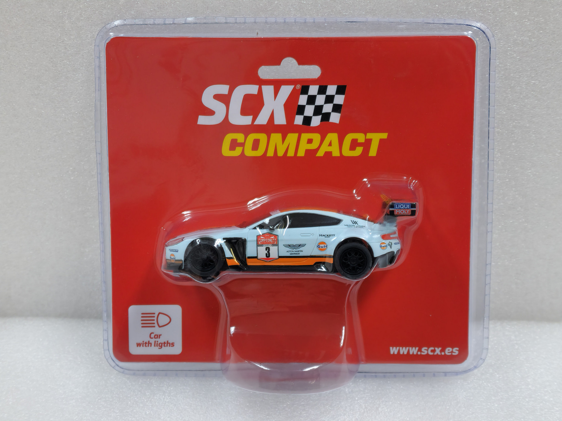SCX 1:32 Slot Cars