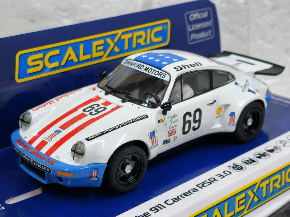 Scalextric 1:32 Slot Cars, Race Tracks, and Sets