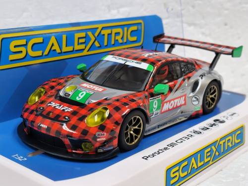 C4252 Scalextric Porsche 911 RSR Sebring 12 hours 2021, #9 1:32 Slot ...
