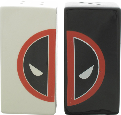 Deadpool Split Logo Salt Shaker Set