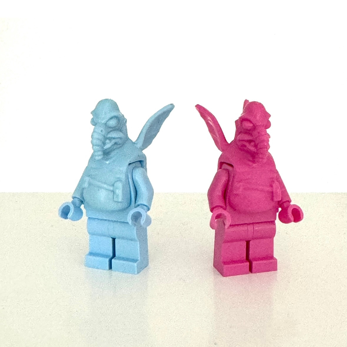 Toydarian Minifigures Star Wars Blue and Pink Watto