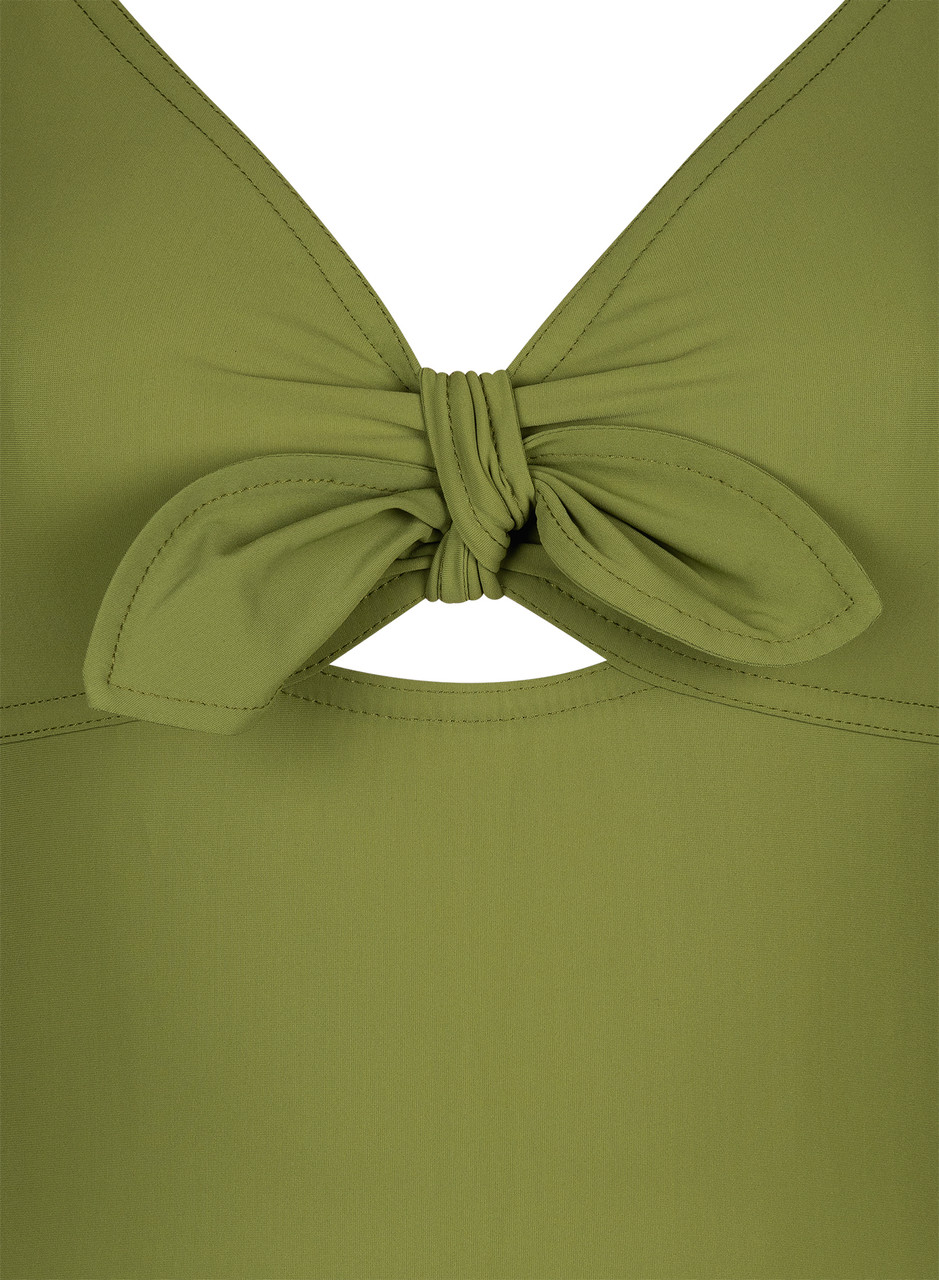 Basics v-neck underwire tank
