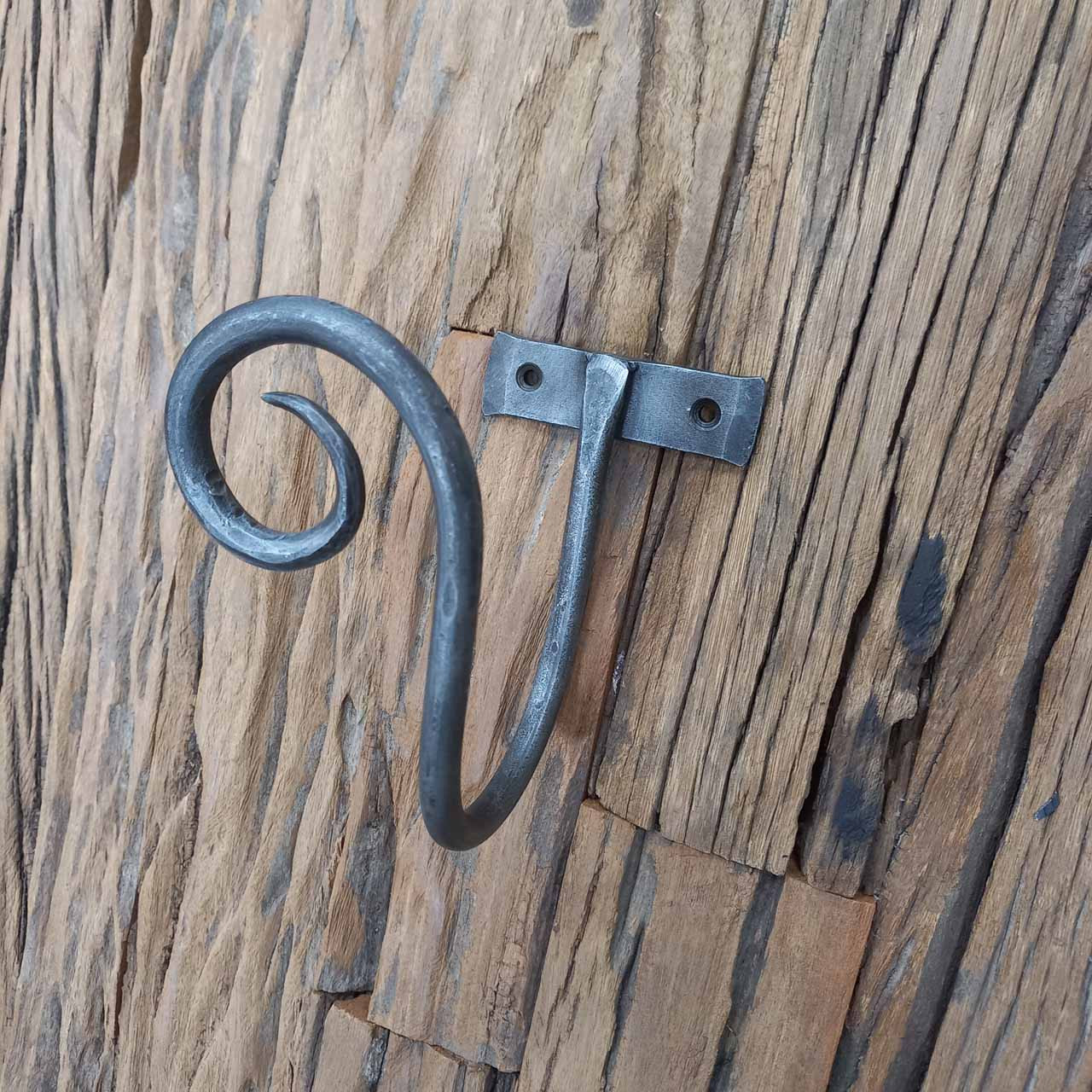 Scroll - Single Hook - Peppers Trading Co