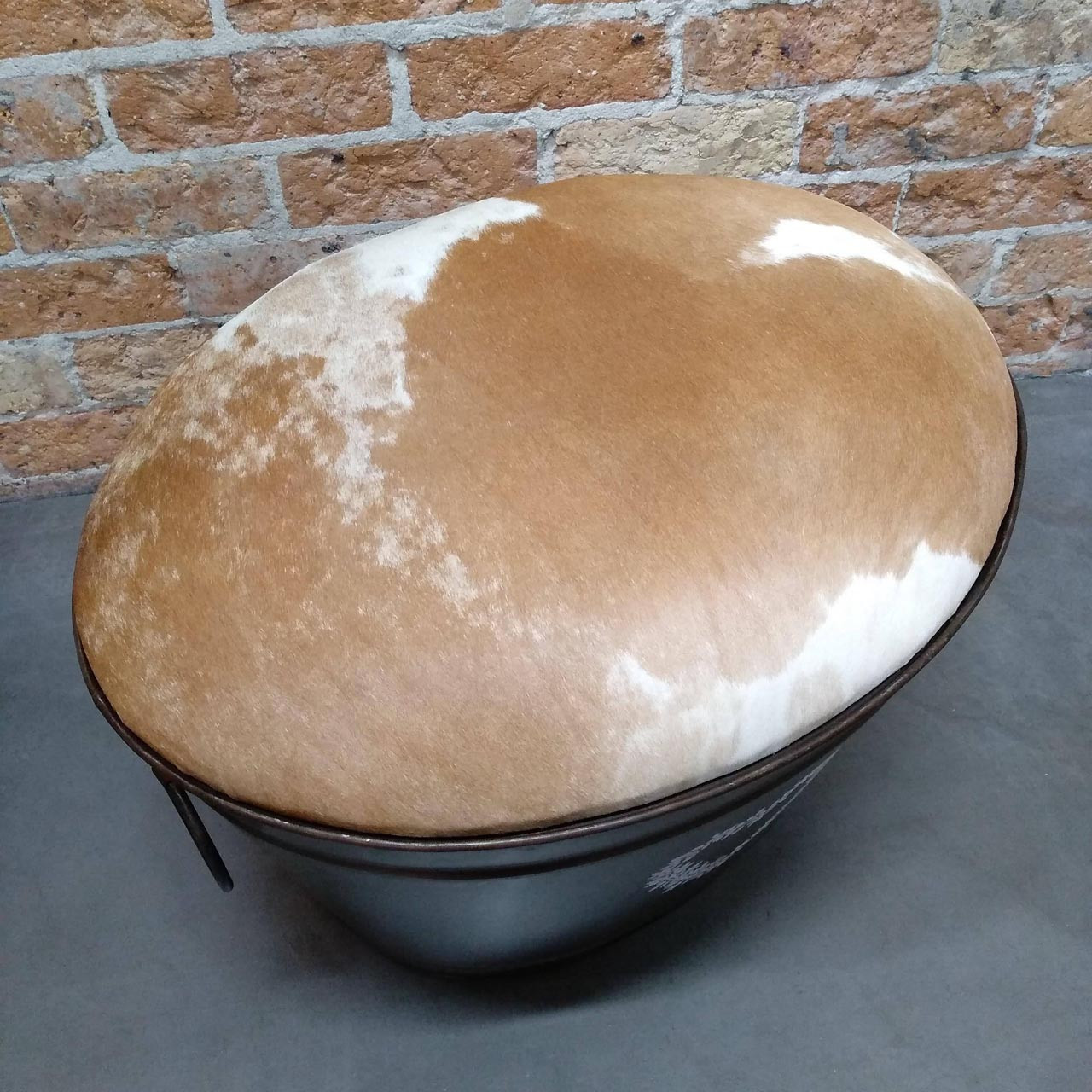 Detroit Stool Tan Hide - Set/2