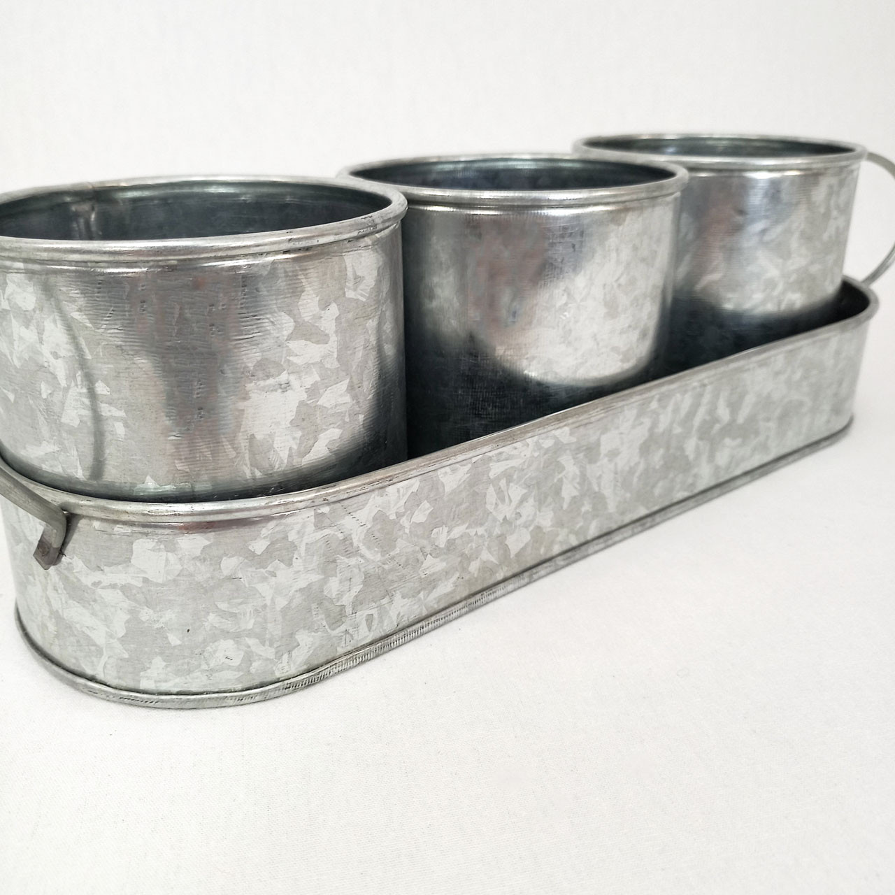 Set/3 Pots with Oval Tray Galv. - Peppers Trading Co