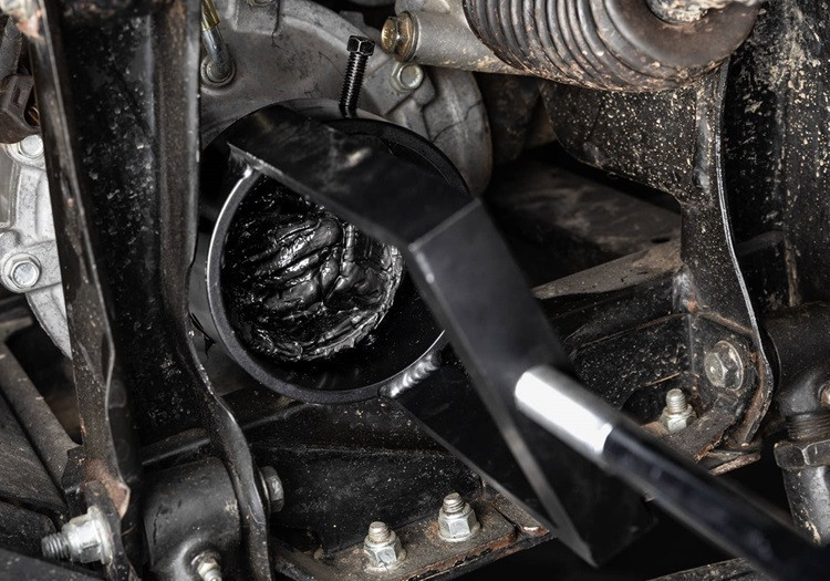 Effortless CV Axle Removal: SuperATV's Kubota RTV / RTV-X / Sidekick CV ...