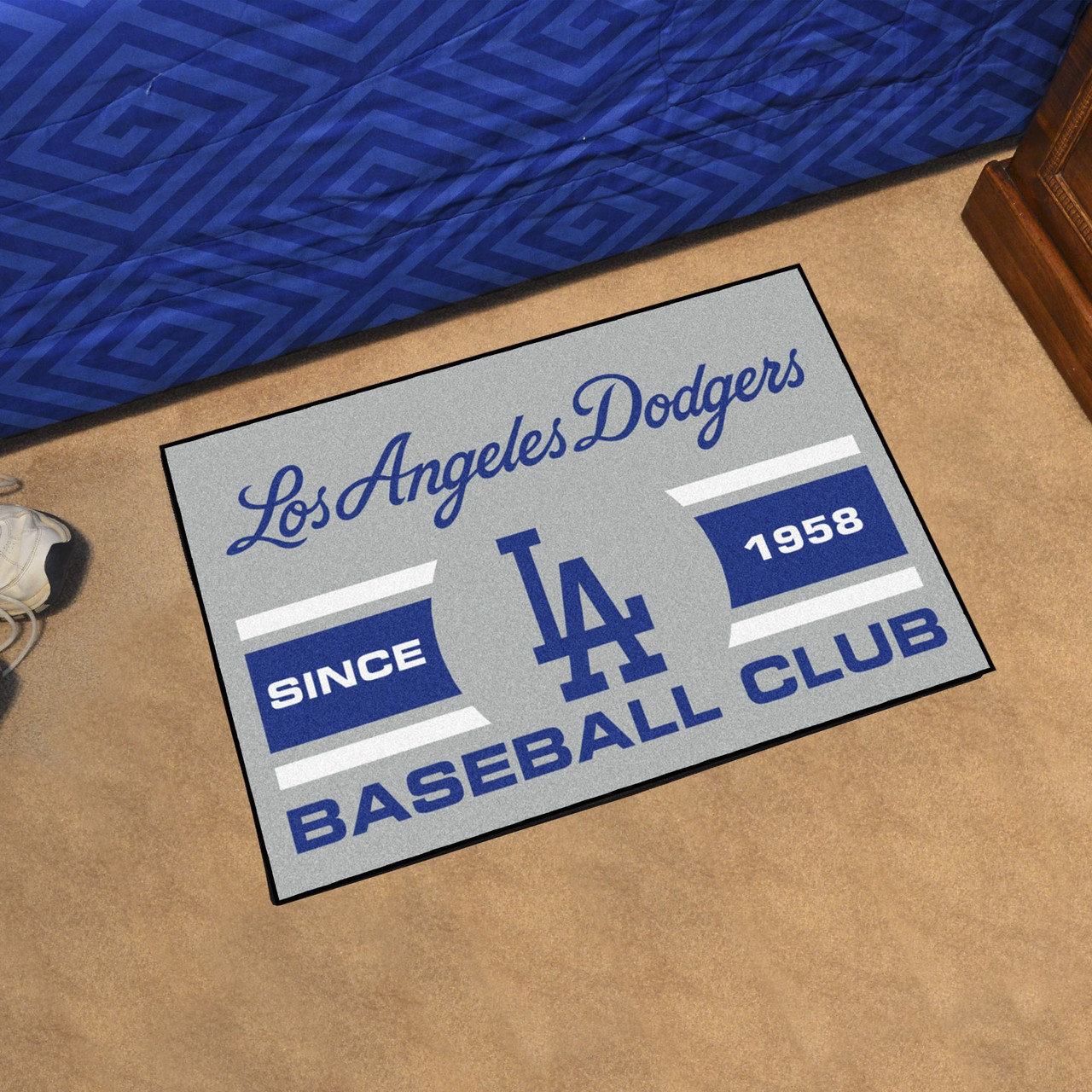 1.5' x 2.5' MLB Los Angeles Dodgers Rectangular Mat Rug | Christmas Central
