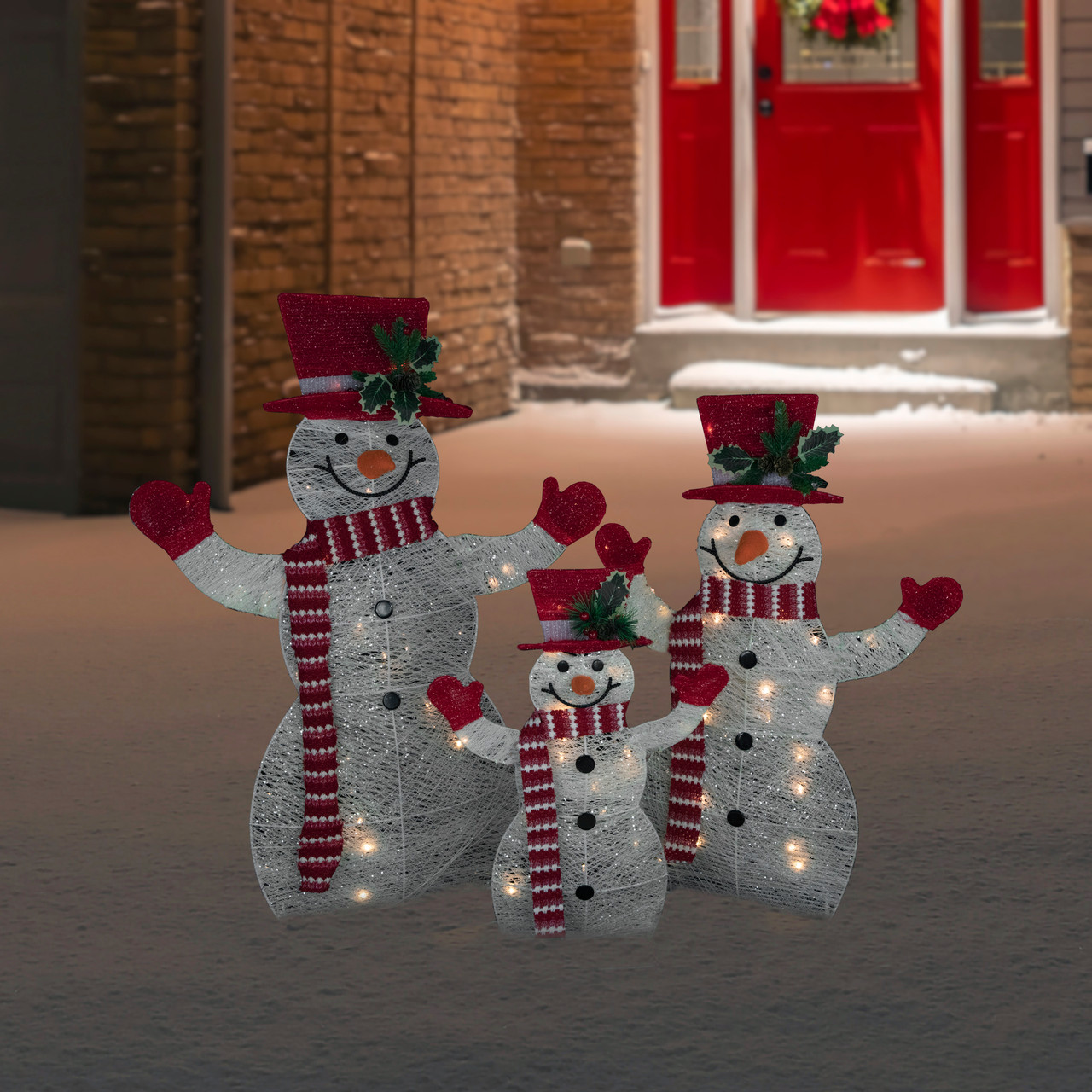 Set of 3 LED Lighted Family of Snowmen Outdoor Christmas Decoration ...