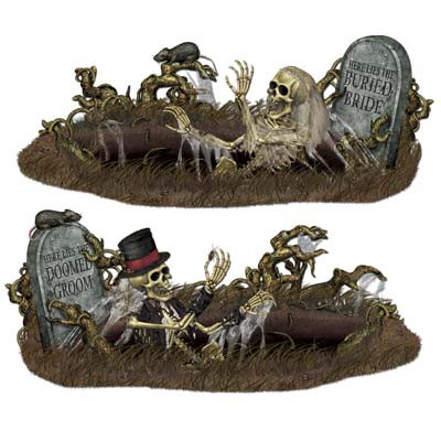 Club Pack of 24 Brown Doomed Groom & Buried Bride Halloween Props 63.6 ...