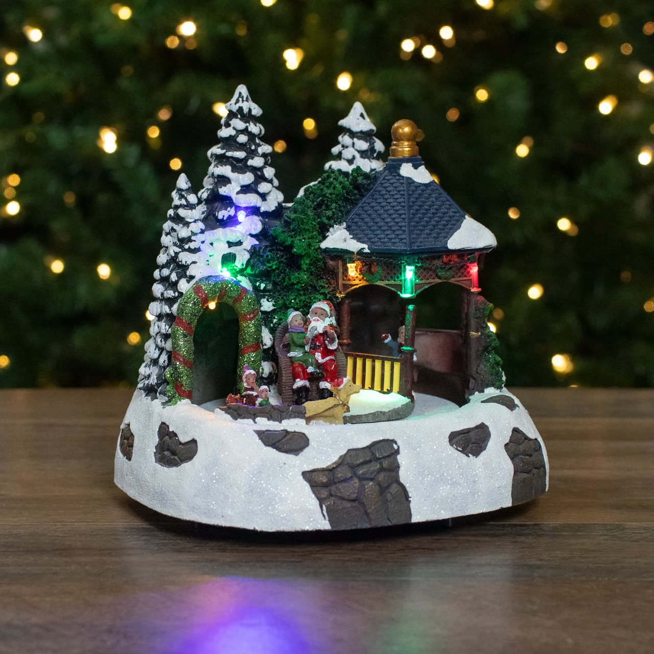 10" Lighted & Animated Christmas Scene with Santa Claus | Christmas Central