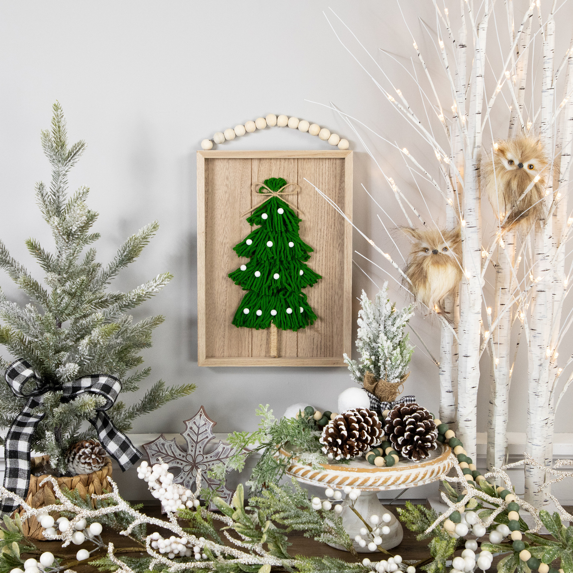 14" Knitted Christmas Tree Wooden Framed Wall Sign | Christmas Central