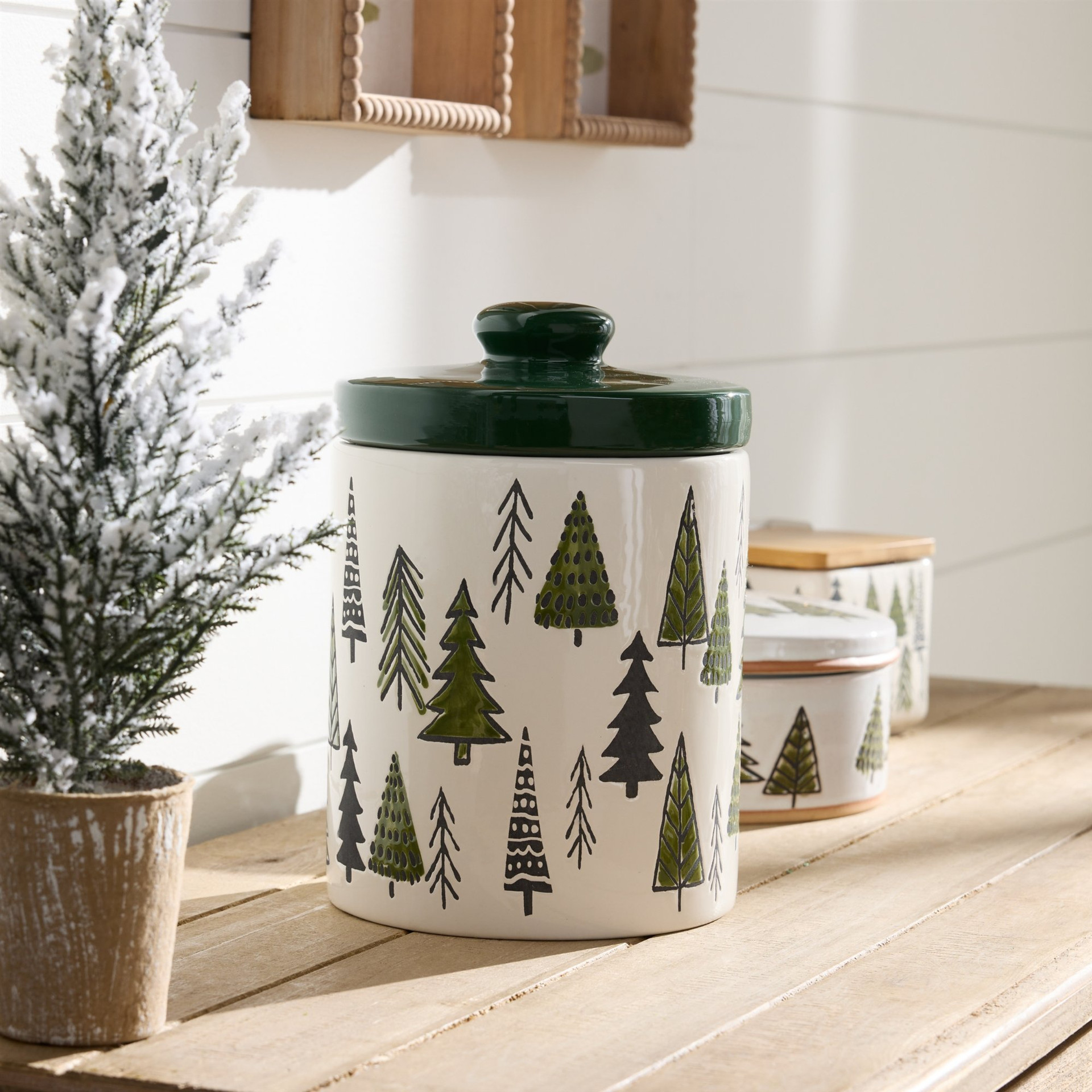 Ceramic Pine Tree Christmas Canister with Lid - 10" - Green & White ...
