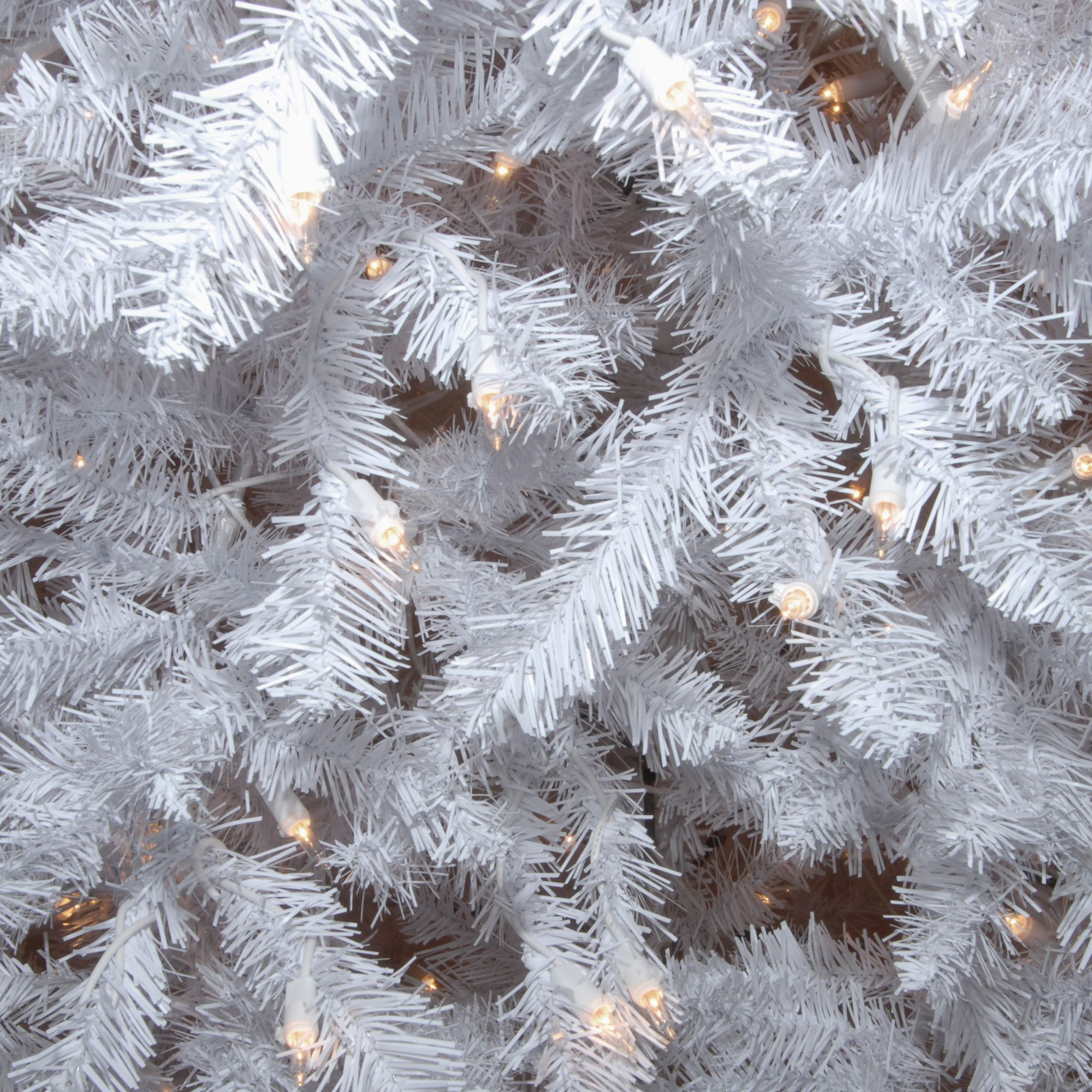 Pre-lit 6.5’ Dunhill Fir Artificial Christmas Tree w/ Clear Lights ...