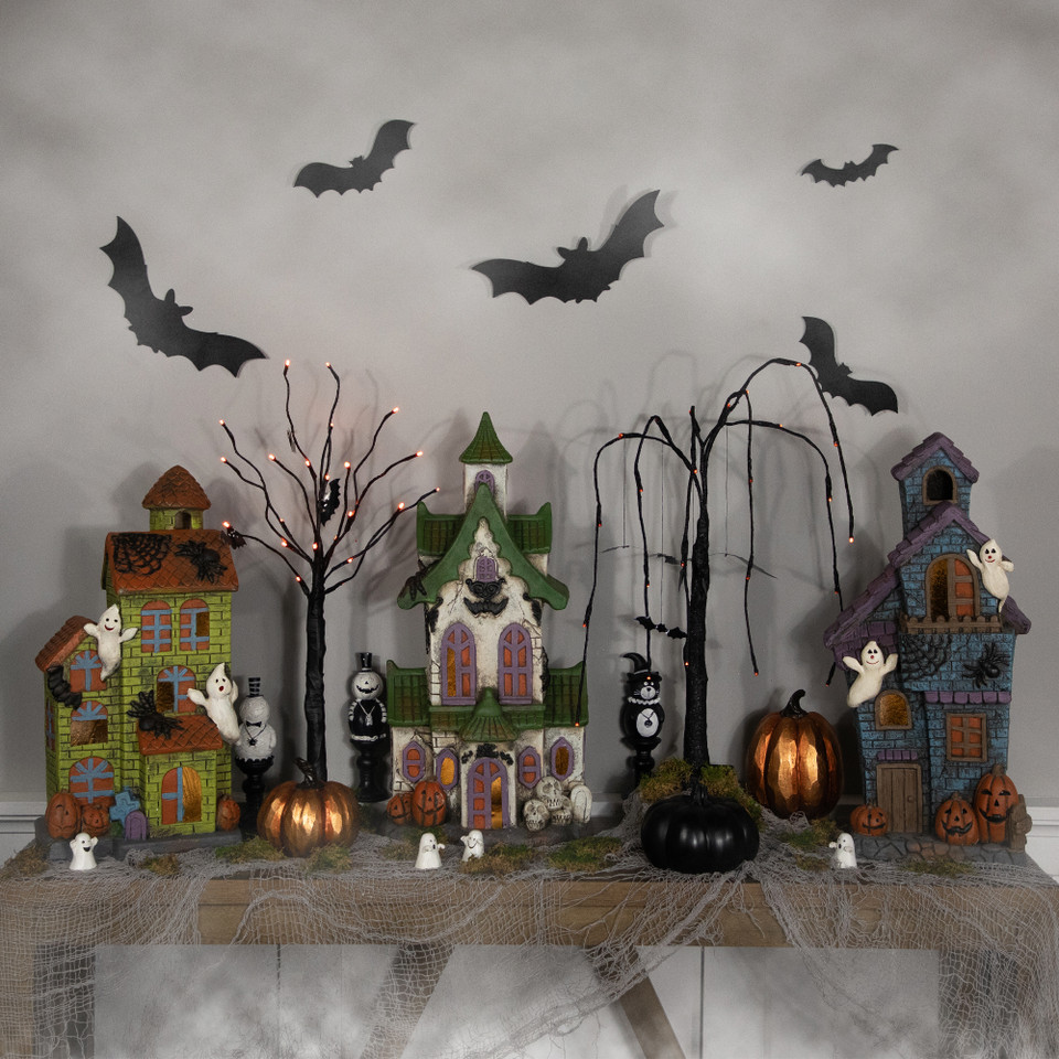 LED Lighted Haunted House with Ghosts Halloween Decoration - 22.75 ...