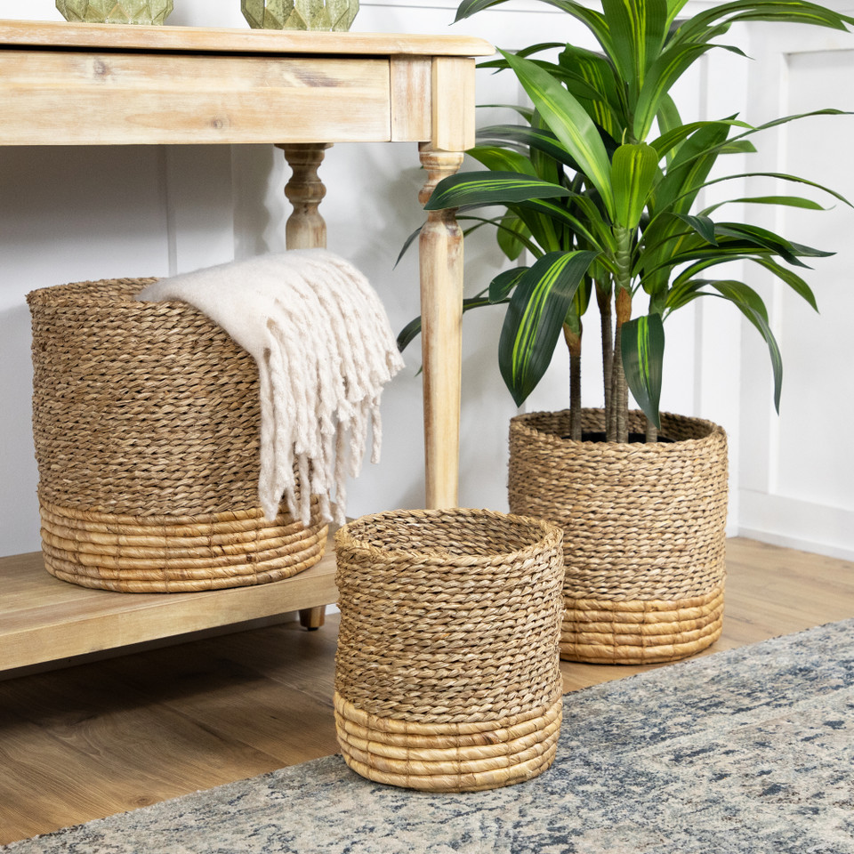 Set of 3 Textured Woven Round Seagrass Baskets 13.75" | Christmas Central