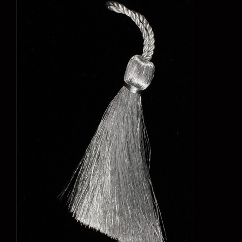 Club Pack of 40 Shimmering Silver Contemporary Tassels 4" | Christmas ...