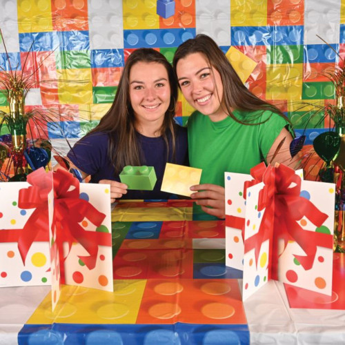 Club Pack of 12 Yellow & Green Building Blocks Rectangular Table Cover ...