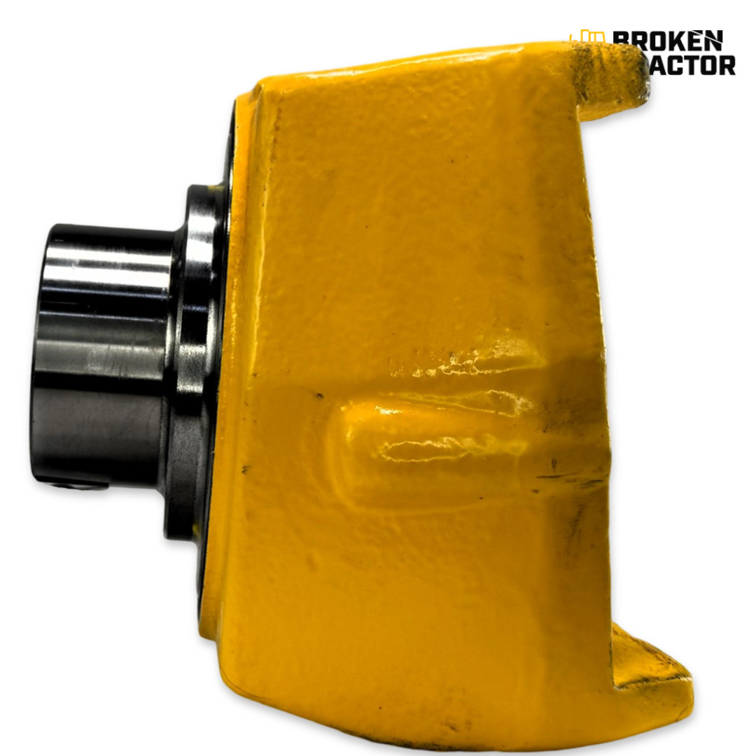 Right Hand Front Axle Steering Swivel for Four-Wheel Drive B