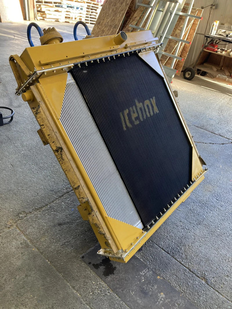 Caterpillar 980C Radiator | Broken Tractor