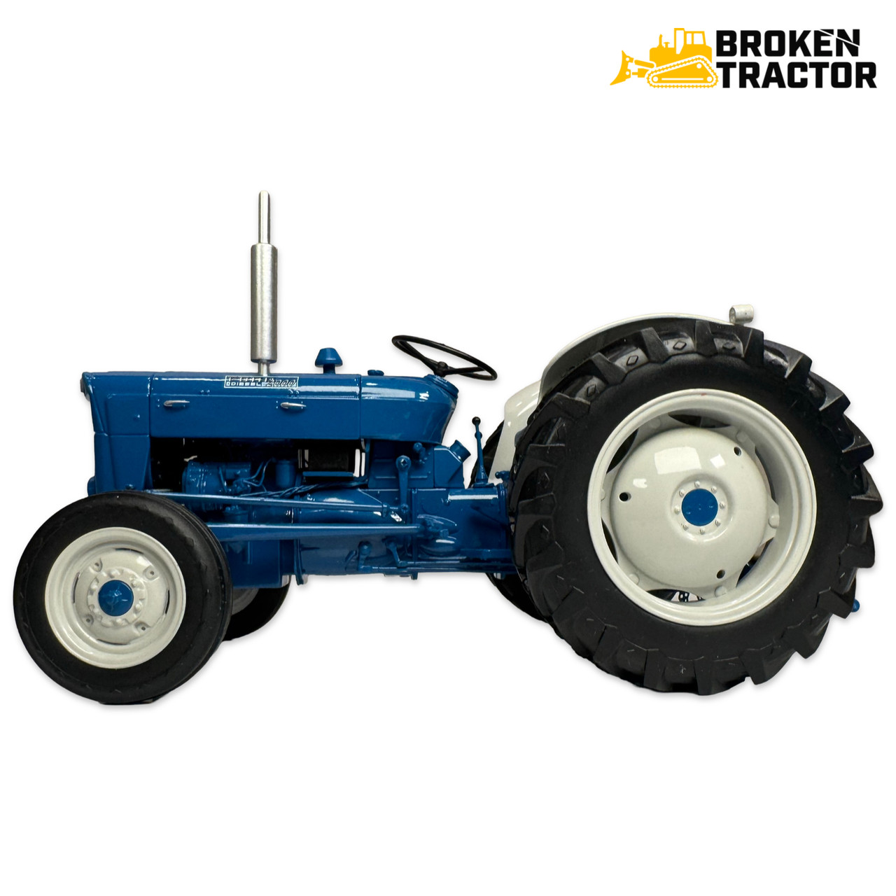 Fordson Super Dexta 2000 Tractor | Broken Tractor