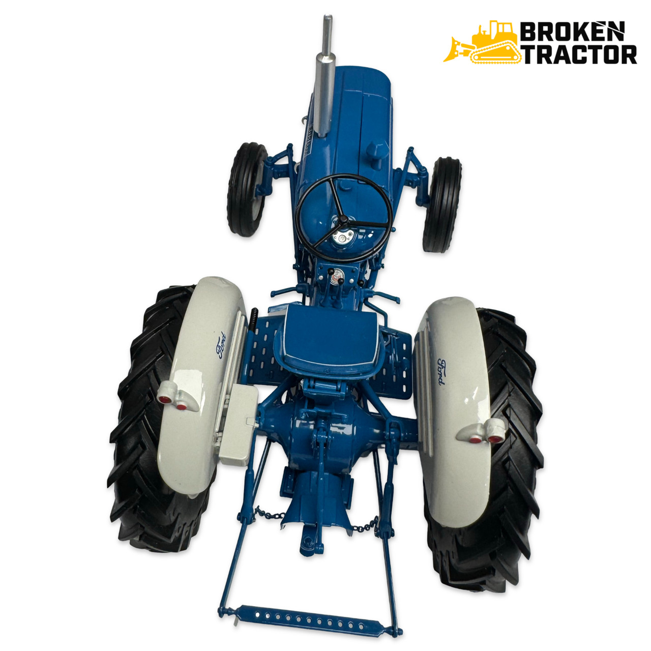 Fordson Super Dexta 2000 Tractor | Broken Tractor