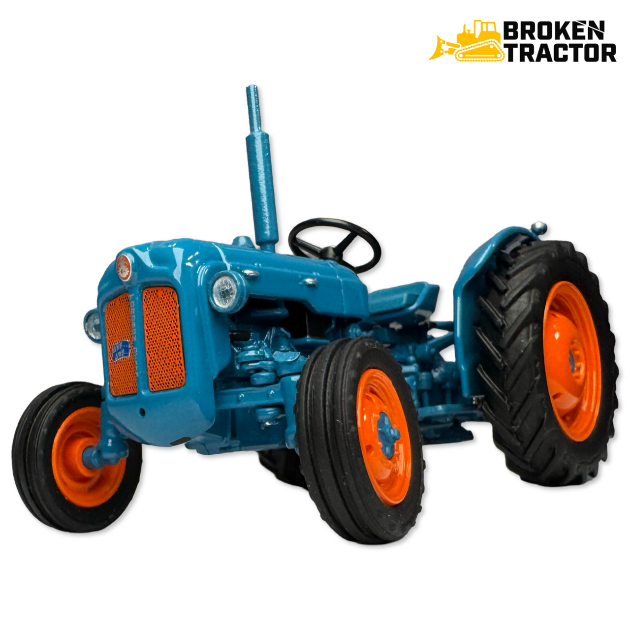 Fordson Dexta Tractor | Broken Tractor