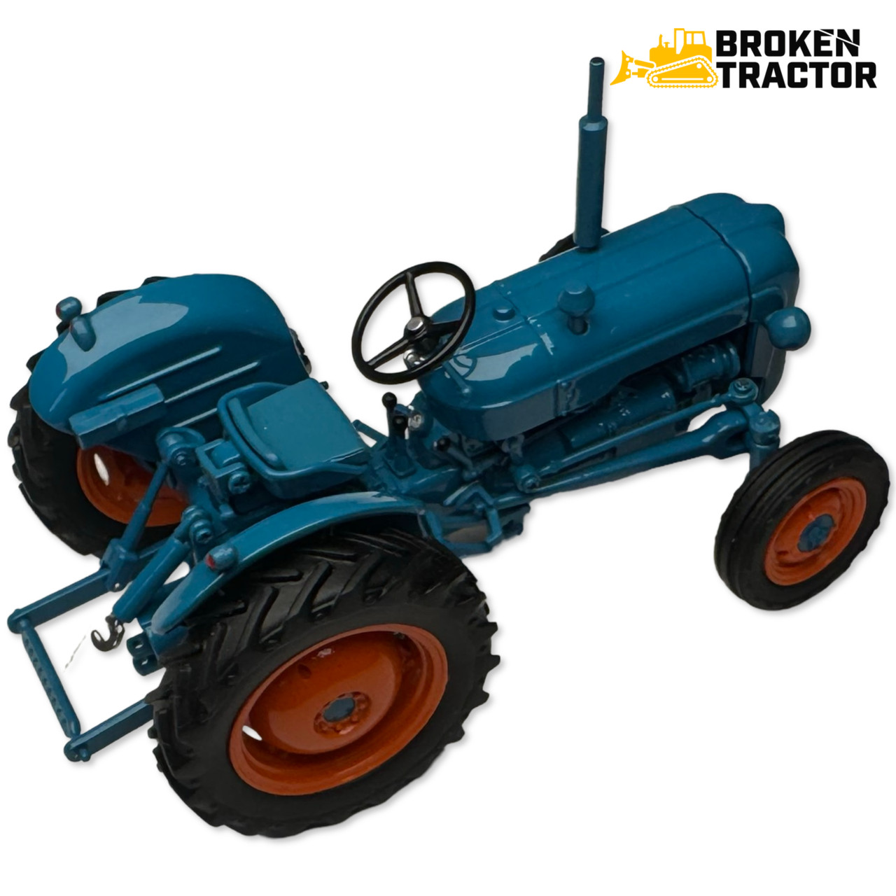 Fordson Dexta Tractor | Broken Tractor