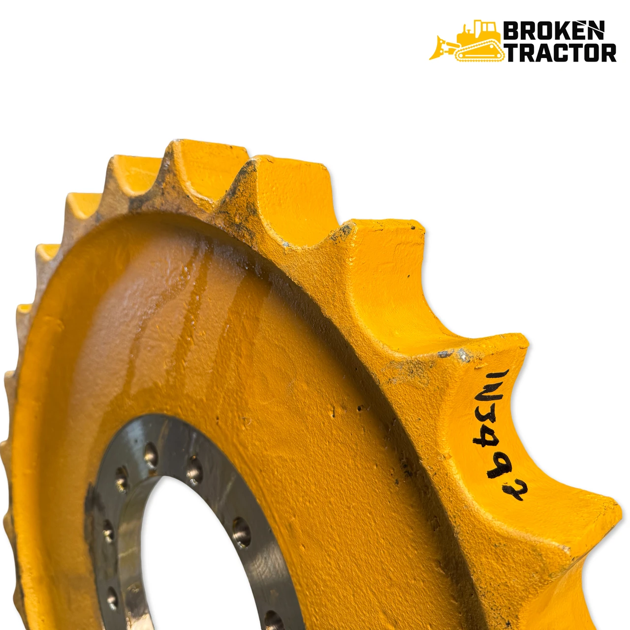 Komatsu Dresser Track Drive Sprocket | Broken Tractor | IN34