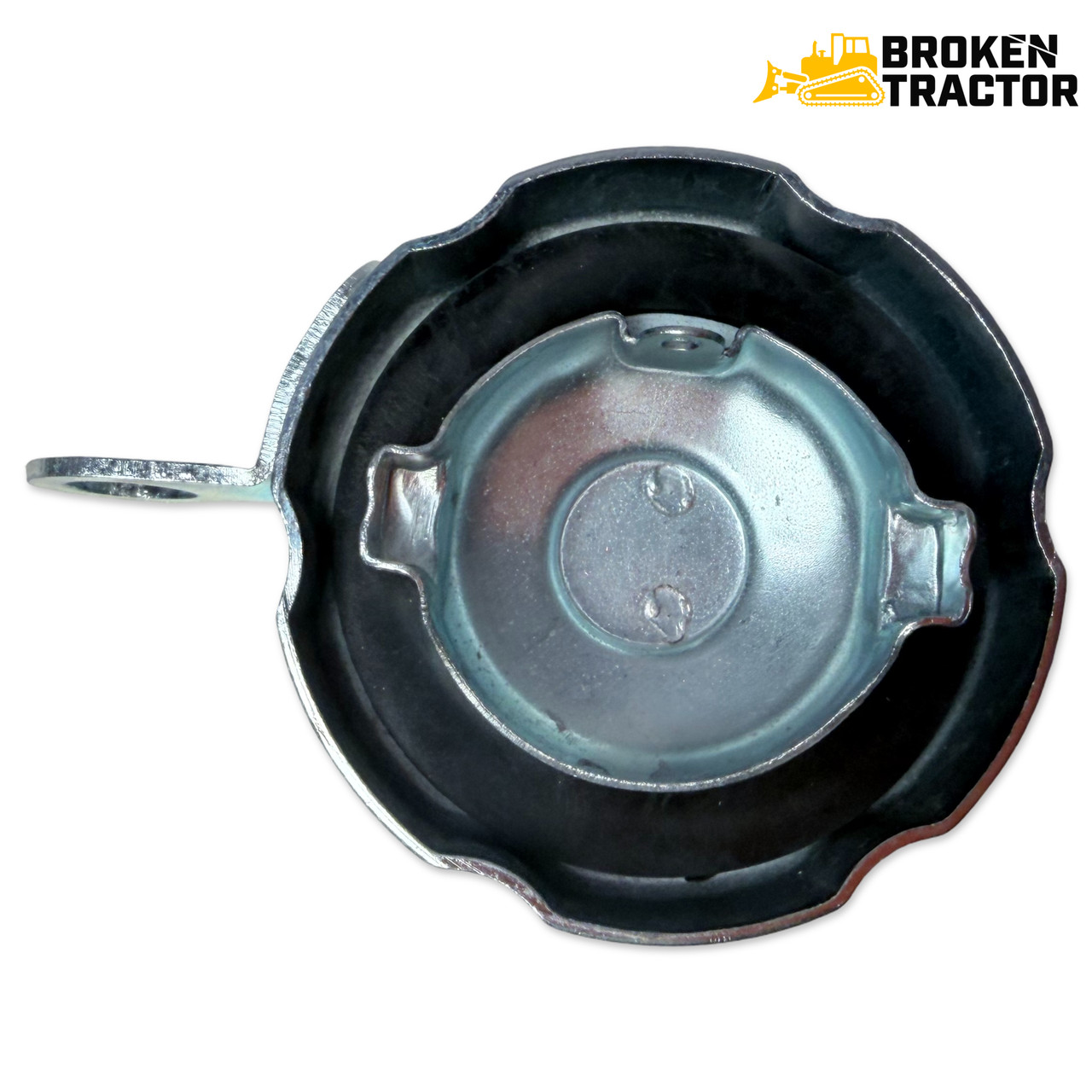 Lockable Fuel Tank Cap | Broken Tractor | 130049A1