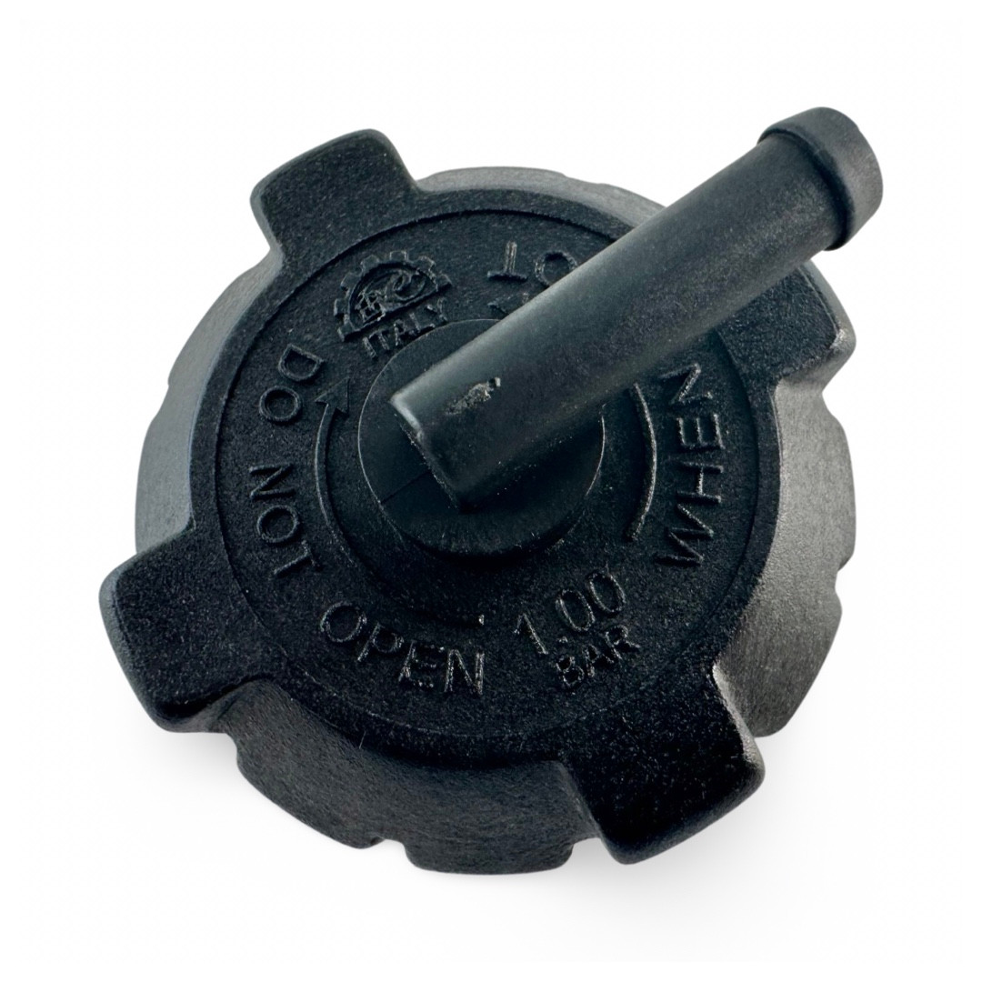 Case Radiator Expansion Tank Cap for Backhoes, Loaders, and More ...