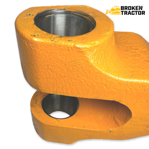 Bucket Y-Link with Bushings for Case 580L/M, 590 Super Backh