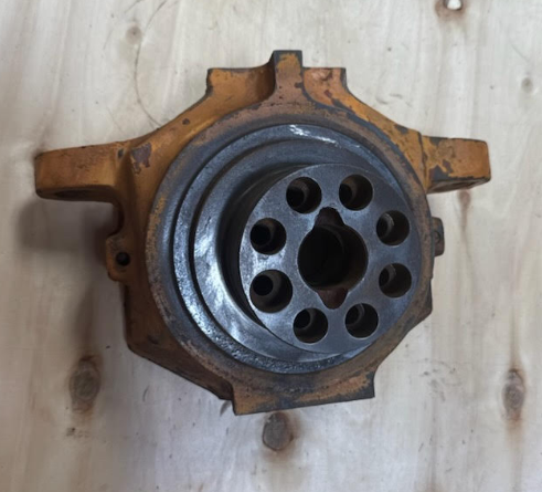 Case RH Front 4x4 Spindle Used | Broken Tractor
