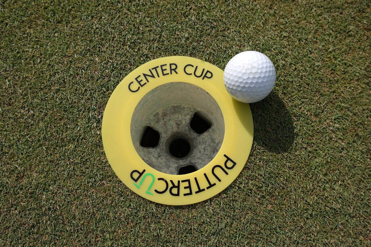 Putthole Golf PutterCup | RockBottomGolf.com