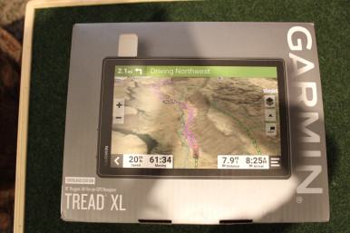 Garmin Drive Track Tread XL