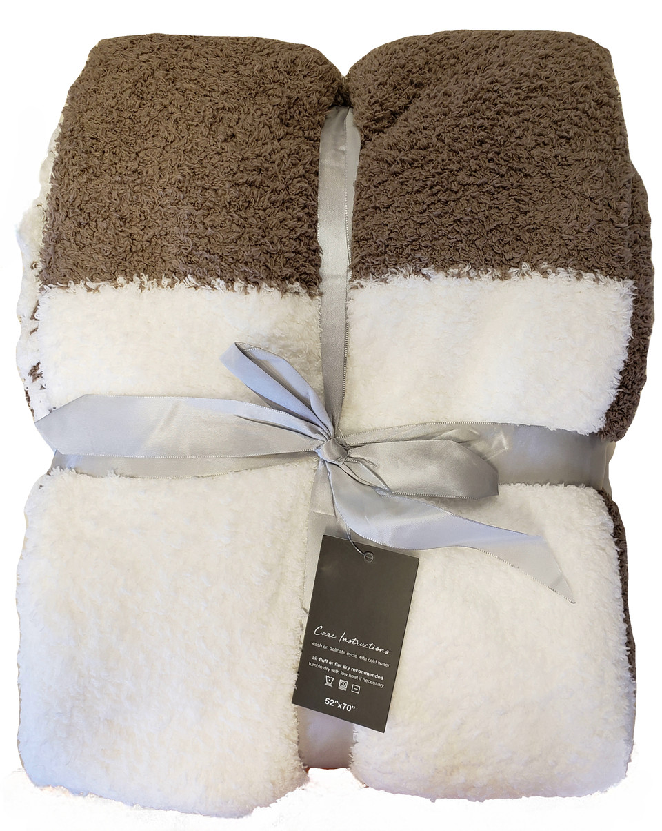 Blankets, Throws and Decor for Sale Online | Blankets.com