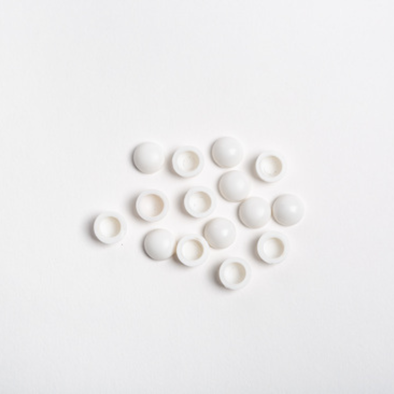 White Screw Caps (price per unit)