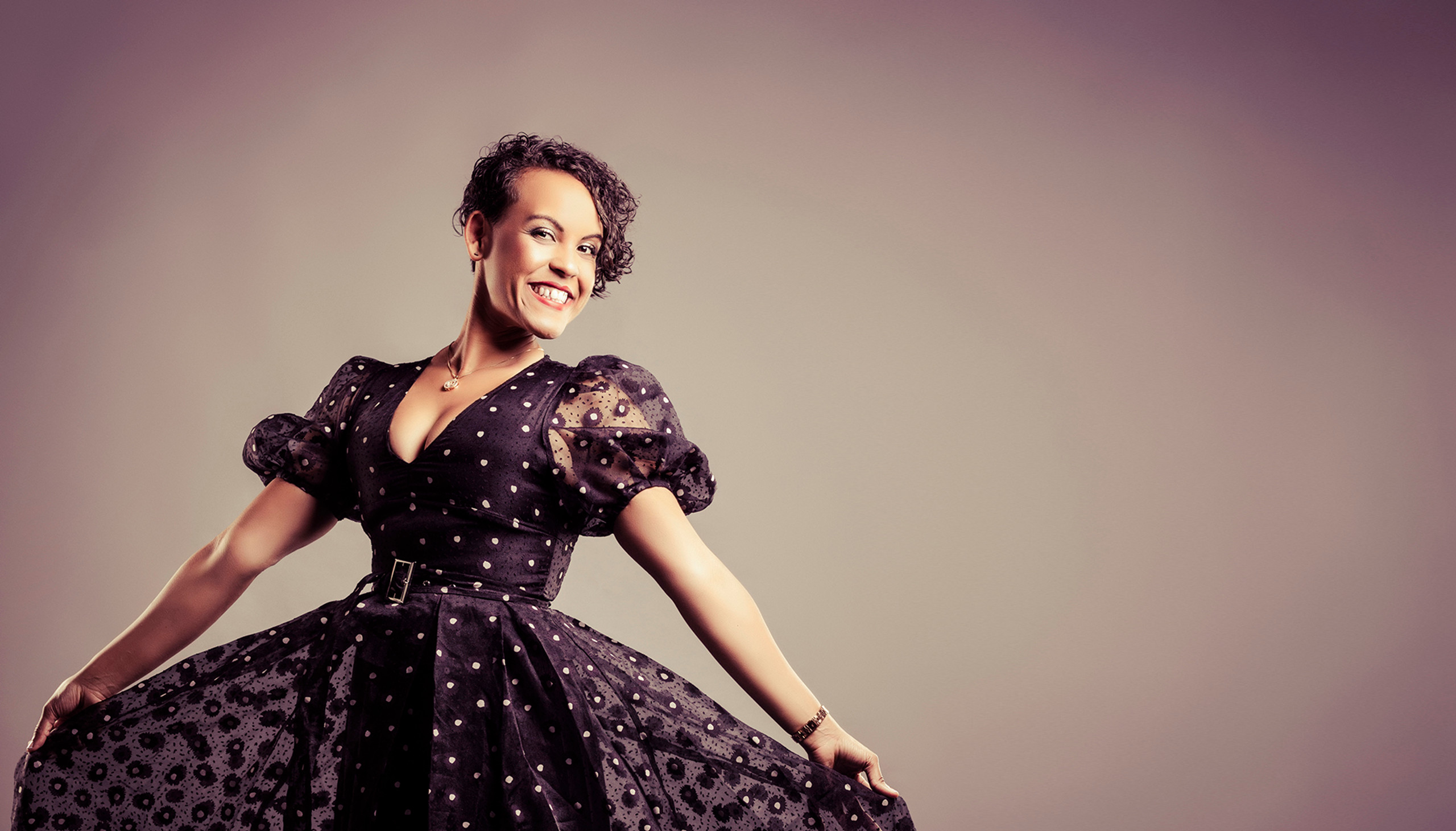 How to do Your Own Makeup for a Photoshoot? - Emotion Studios Ltd