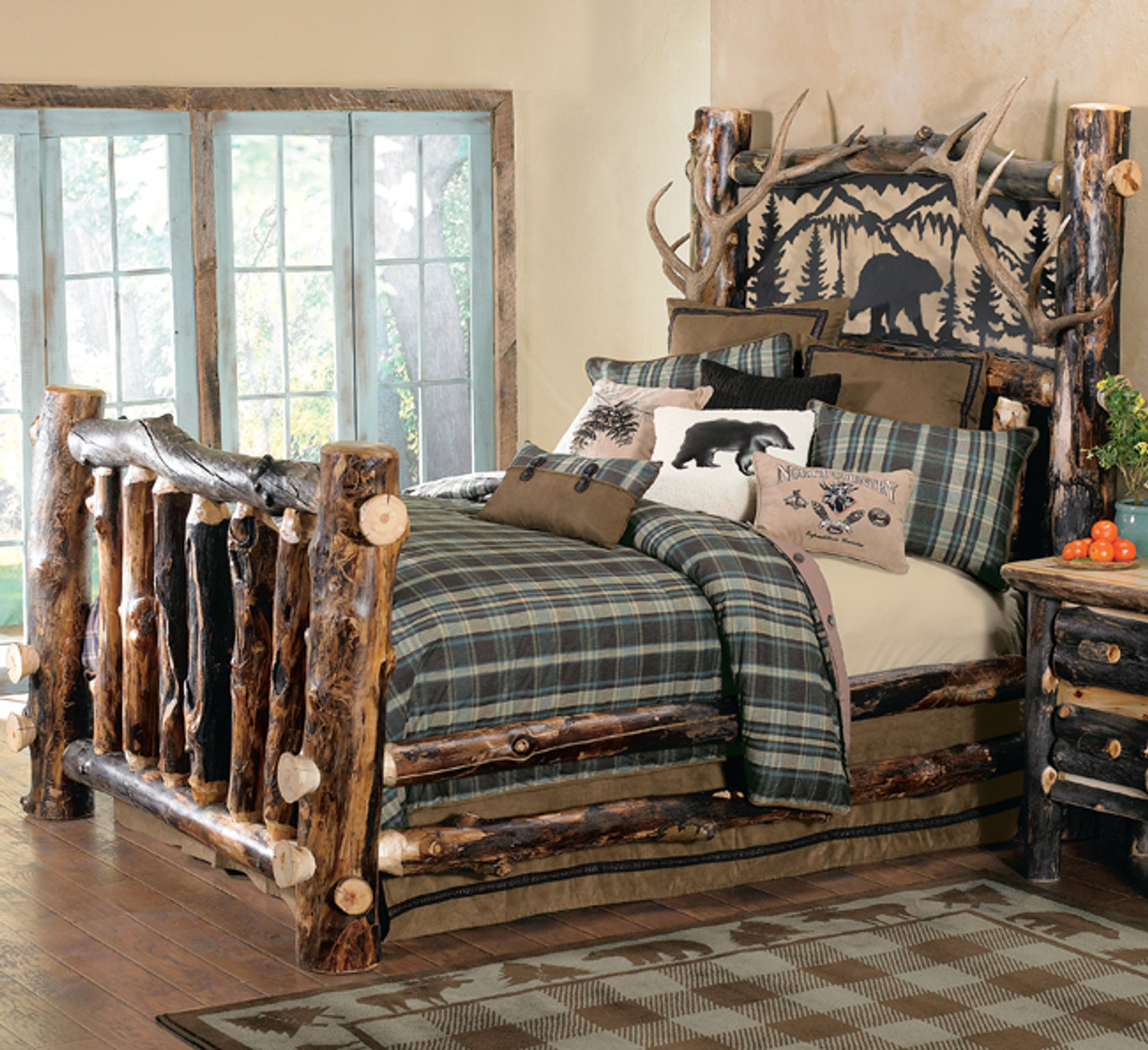 Aspen Log Antler Bed with Metal Art Bear Full Black Forest Decor