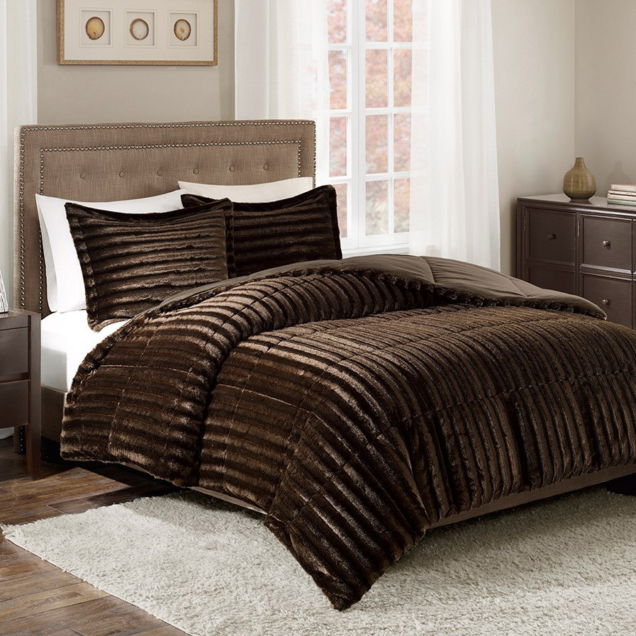 Rustic Bedding Sets: King Size Logan Chocolate Faux Fur Comforter Set ...