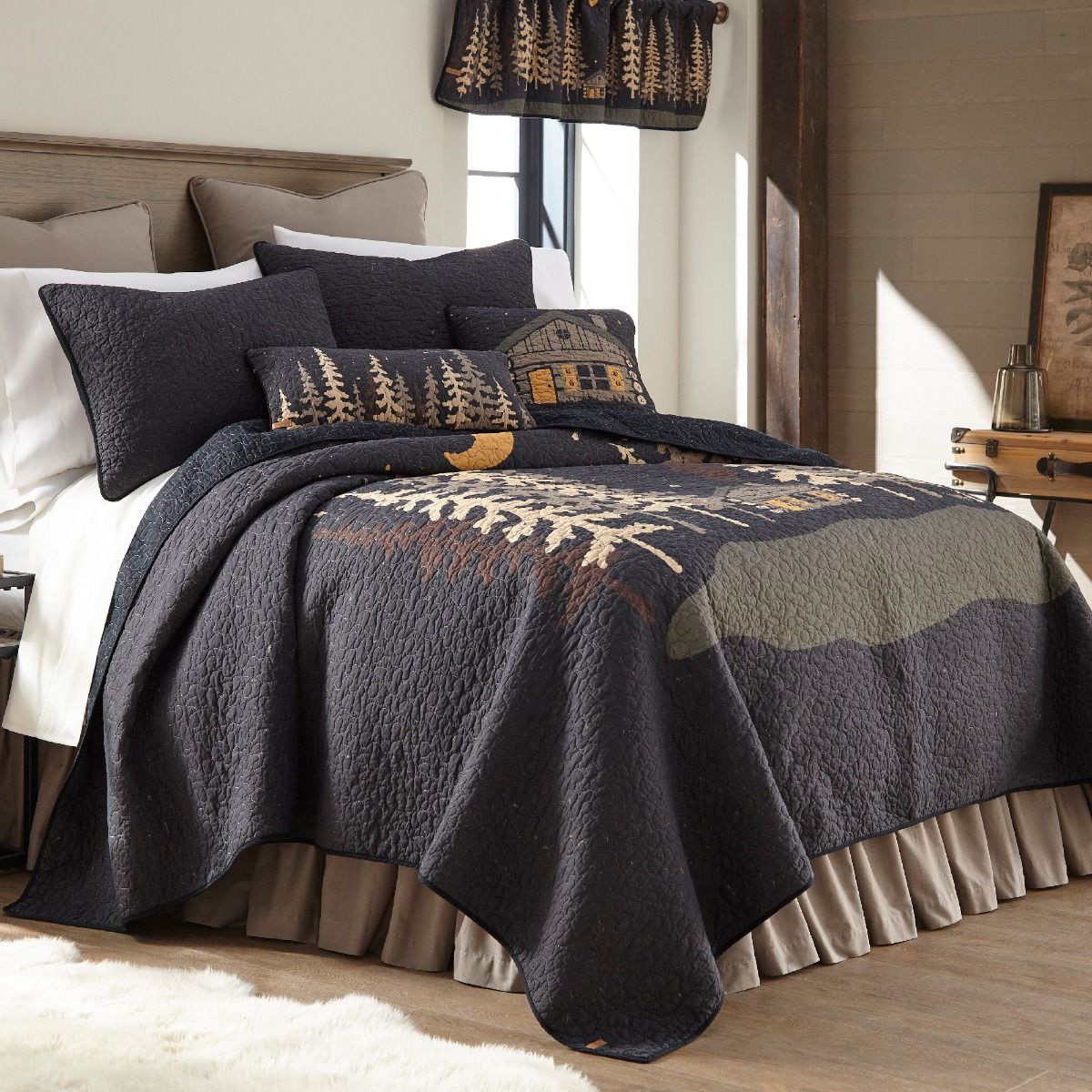 Rustic Bedding: Queen Size Midnight Cabin Quilt | Black Forest Decor