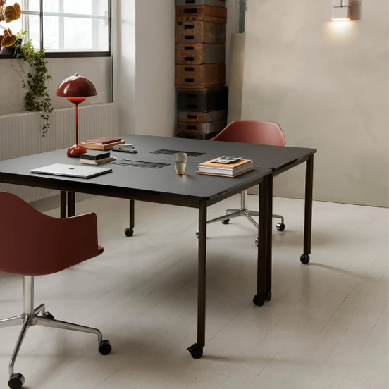 HW38 Rely Swivel Armchair - Lekker Home