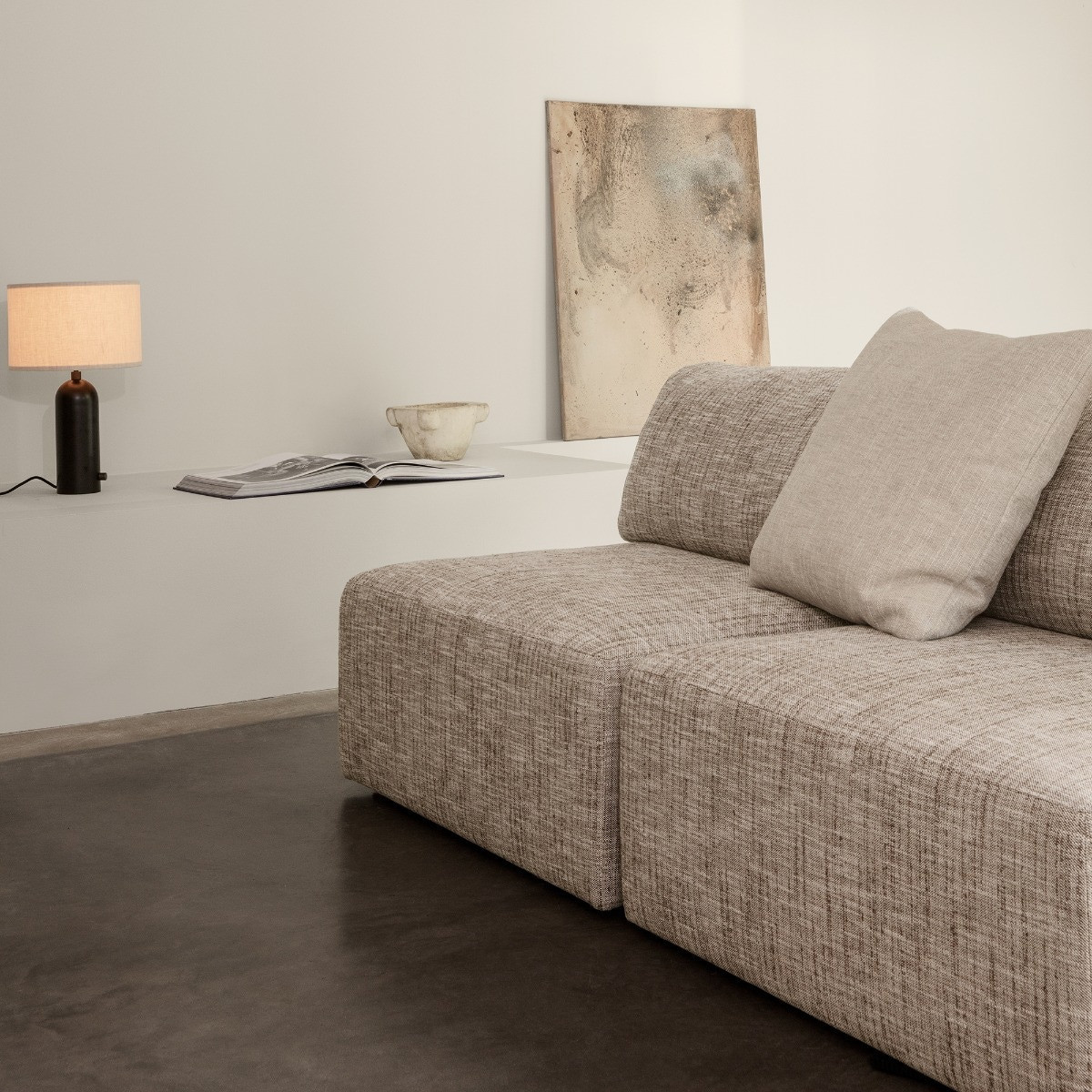 Wonder Open-Ended Sofa by Gubi - 1970s-Inspired Sophistication & Comfort