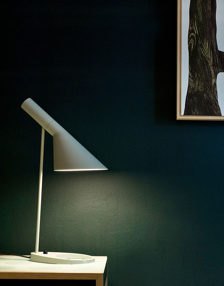 AJ Table Lamp by Louis Poulsen - Iconic Design & Adjustable Lighting