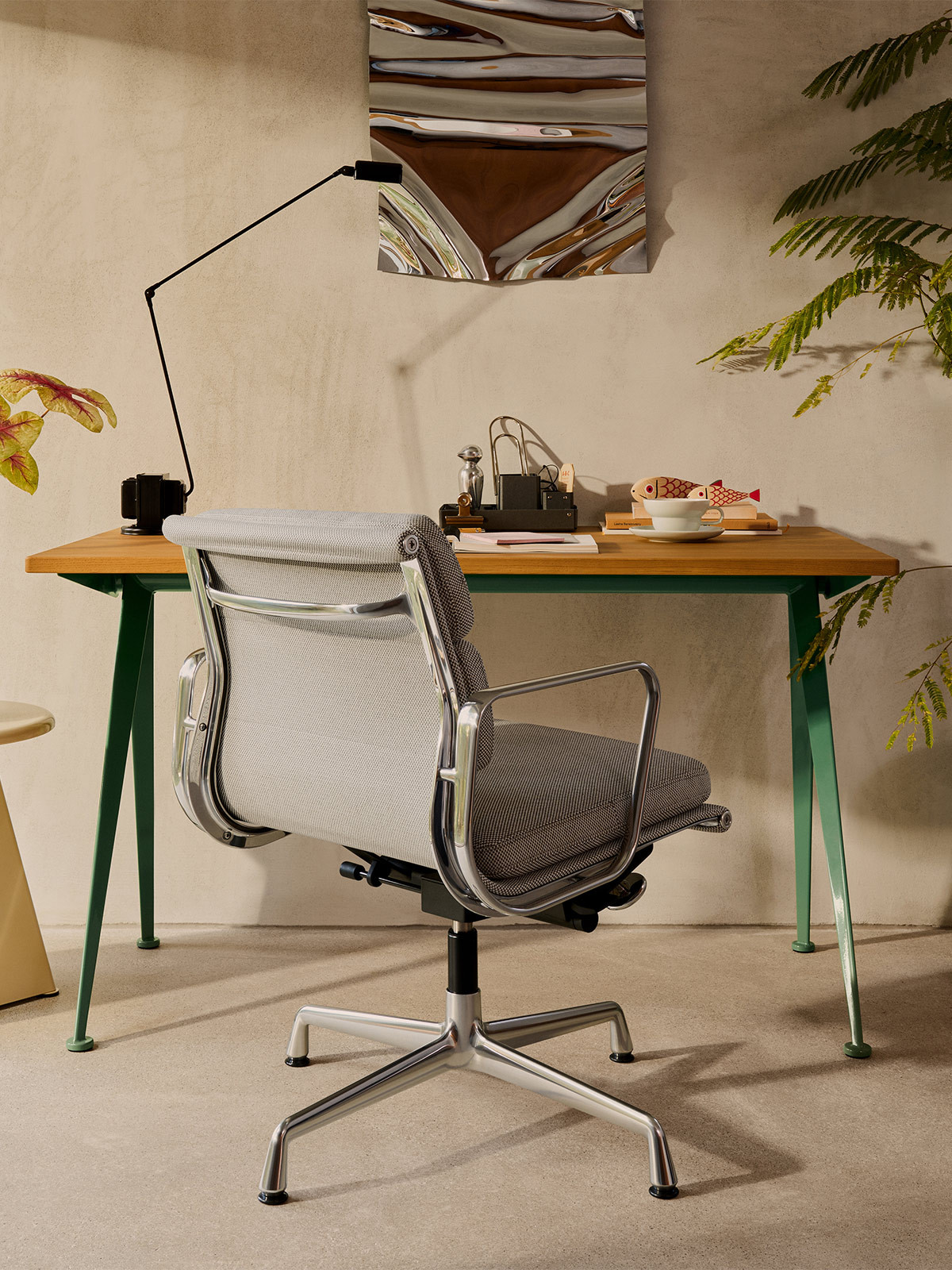 Shop Compas Direction Desk by Vitra | Elegant Mid-Century Design by ...