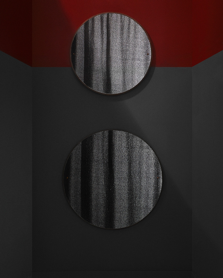 Elegant Circle Mirror | Timeless Design by Frama | Solid Oak & Brass