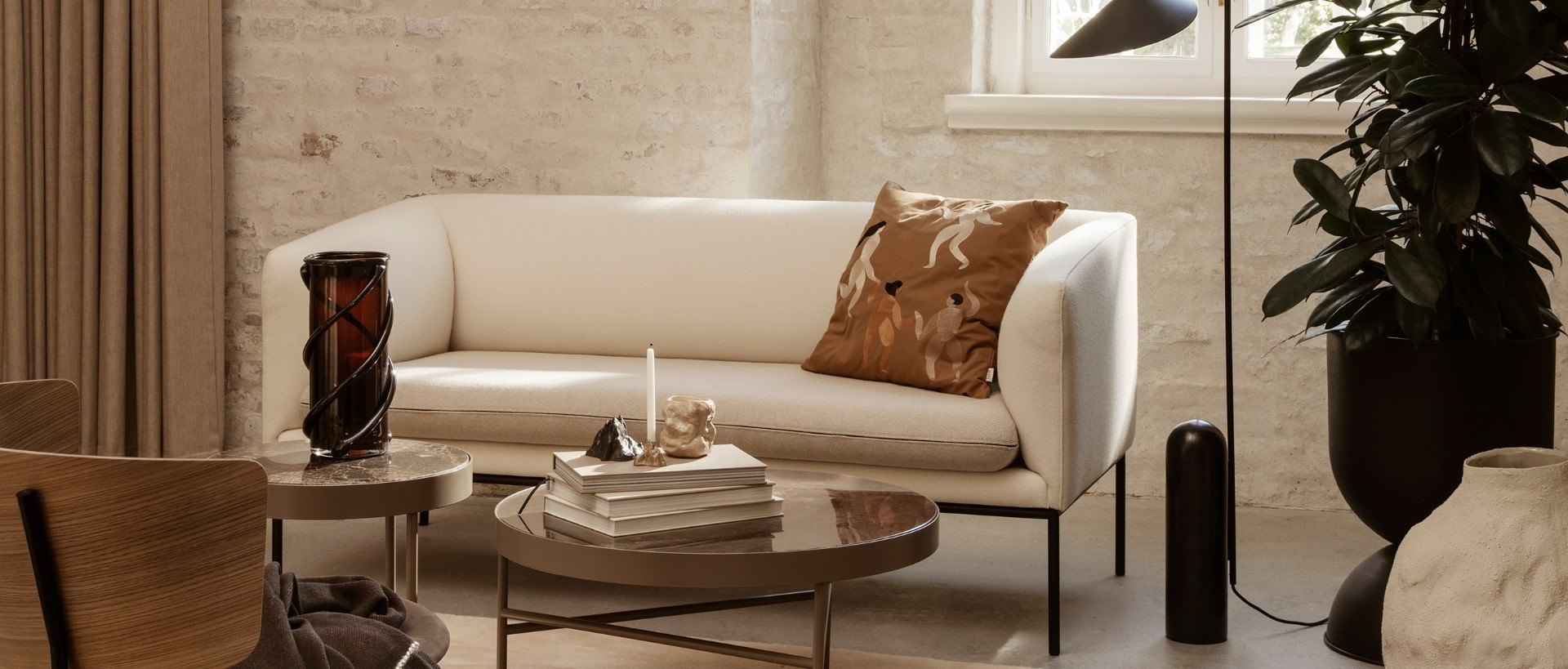 Turn Sofa - Lekker Home