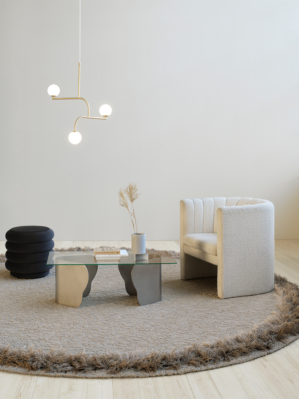 Luxurious Feather Rug by Kasthall | Hand-Tufted Wool & Linen