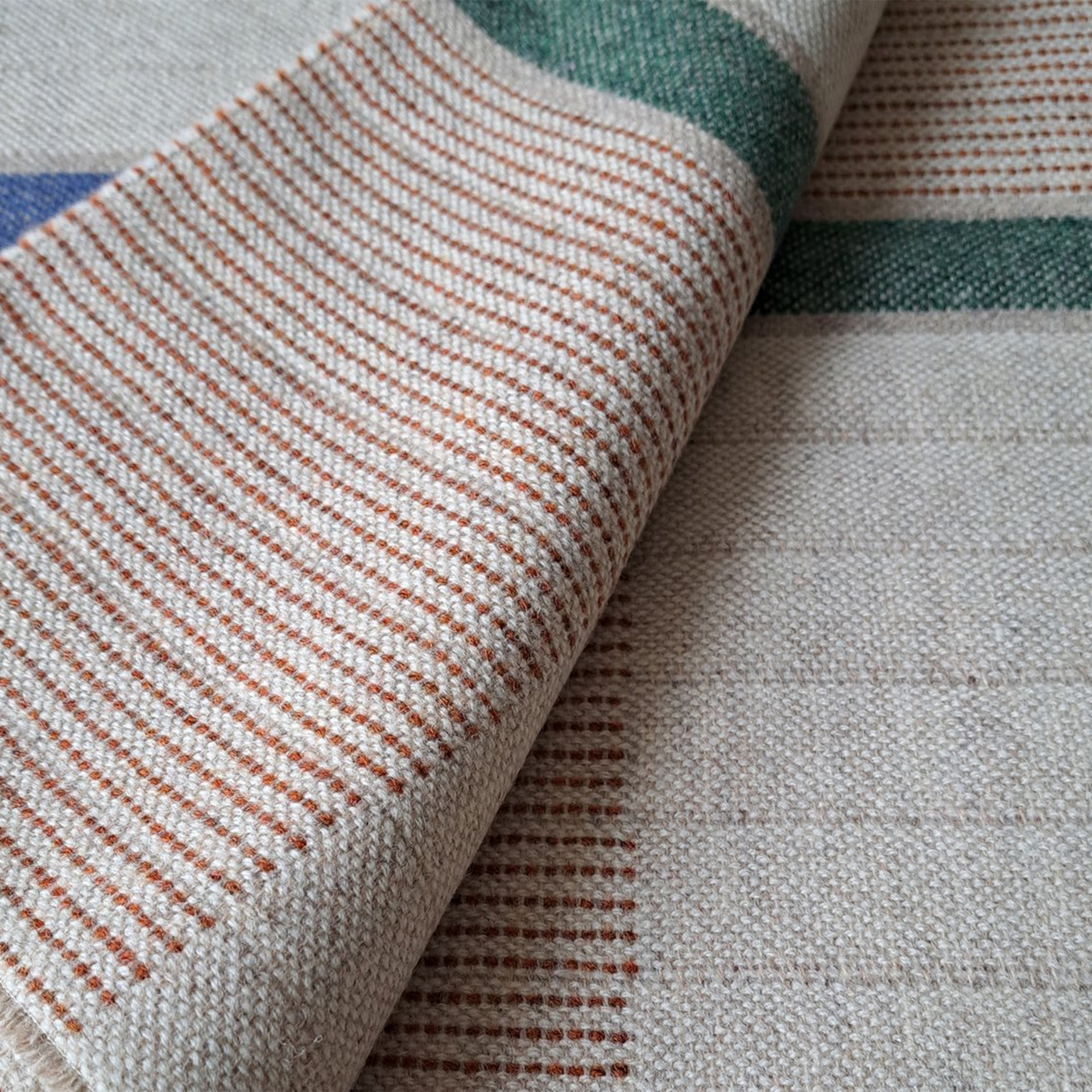 Elias Blanket - Luxurious 100% Linen Throw for Year-Round Comfort by ...