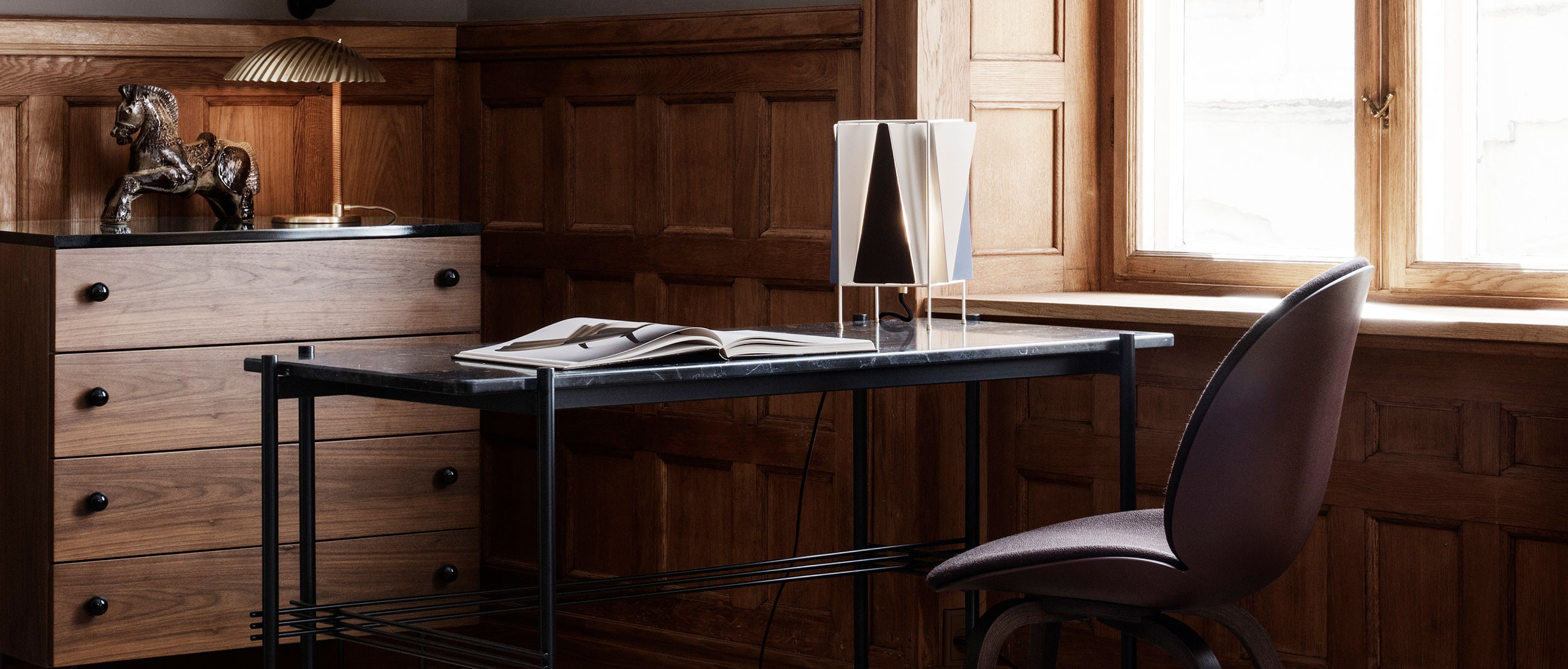 5321 Table Lamp by Paavo Tynell | Mid-Century Modern Brass Design