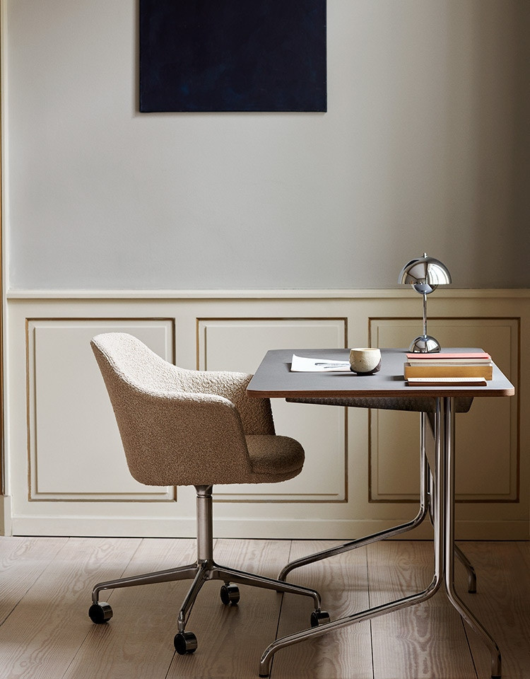 AV16 - AV17 Pavilion Desk by &Tradition | Sleek, Compact Design for ...